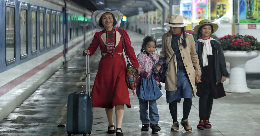 Chuyến tàu xuyên giao thừa