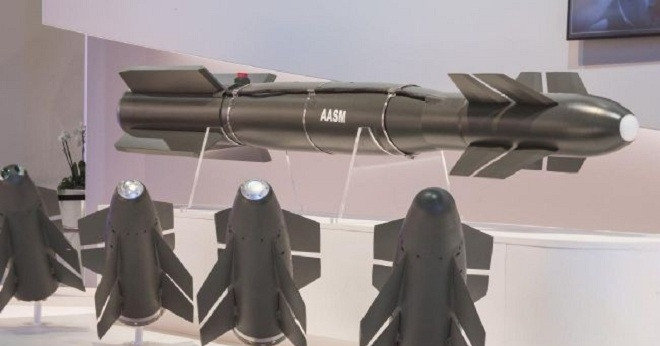 Pháp chuyển cho Ukraine loại bom ‘thay đổi cuộc chơi’