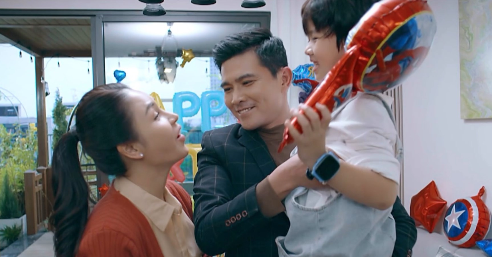 Khán giả phản ứng dữ dội vì Quang Sự vào vai khốn nạn trong Trạm cứu hộ trái tim