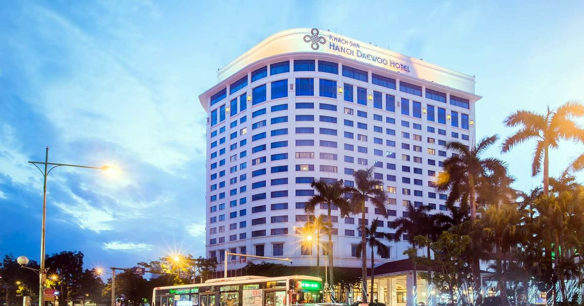 Who is the real owner of Daewoo Hotel?