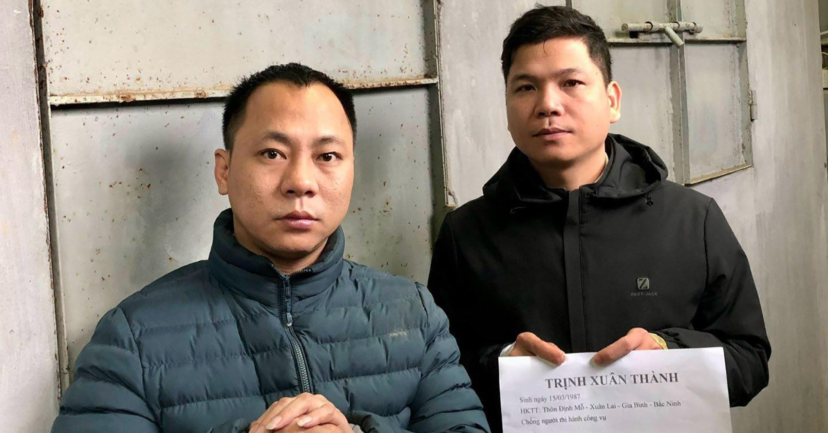 Tạm giữ 2 đối tượng vi phạm nồng độ cồn, tấn công CSGT ở Bắc Ninh