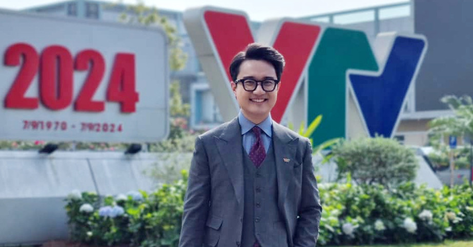 MC Sơn Lâm VTV tiết lộ dẫn 4 đám cưới mỗi ngày, cát sê 250 nghìn