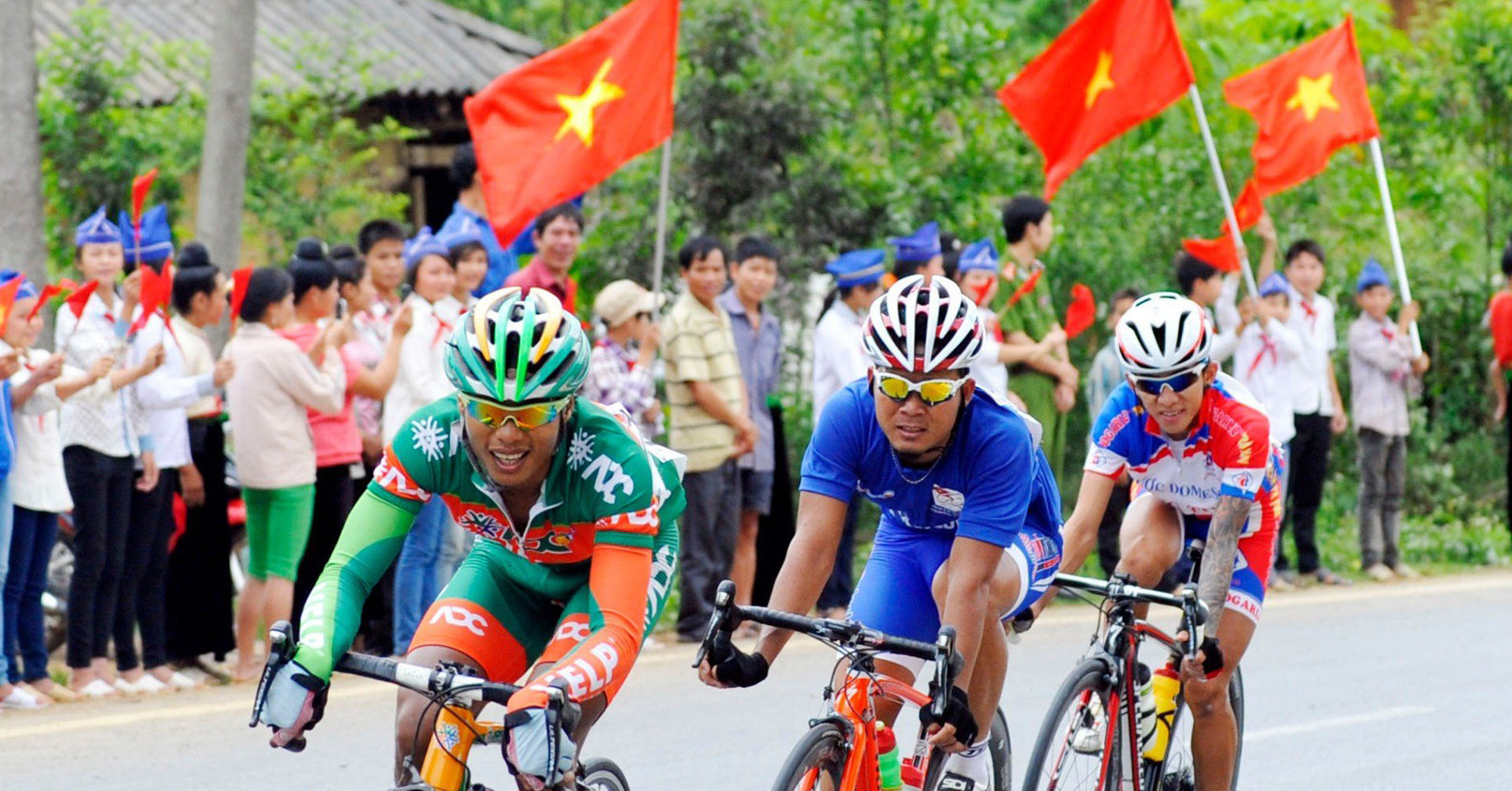 70 VĐV đua xe đạp về Điện Biên Phủ năm 2024