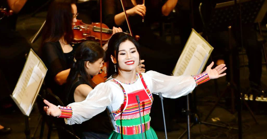 Nghe giọng opera số 1 Việt Nam hát 'Quê tôi giải phóng' và 'Du kích ...