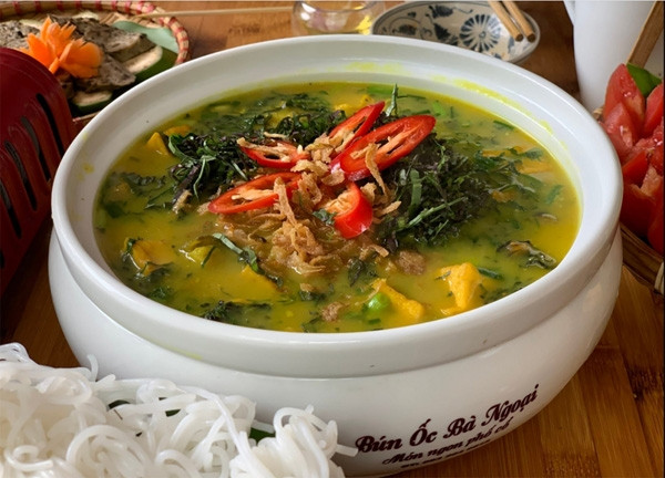 Culinary map showcasing 100 Vietnamese delicacies in the pipeline