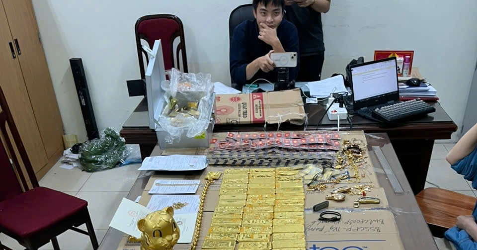 Cận cảnh khối tài sản, tiền vàng khủng vụ Tiktoker Mr Pips Phó Đức Nam lừa đảo
