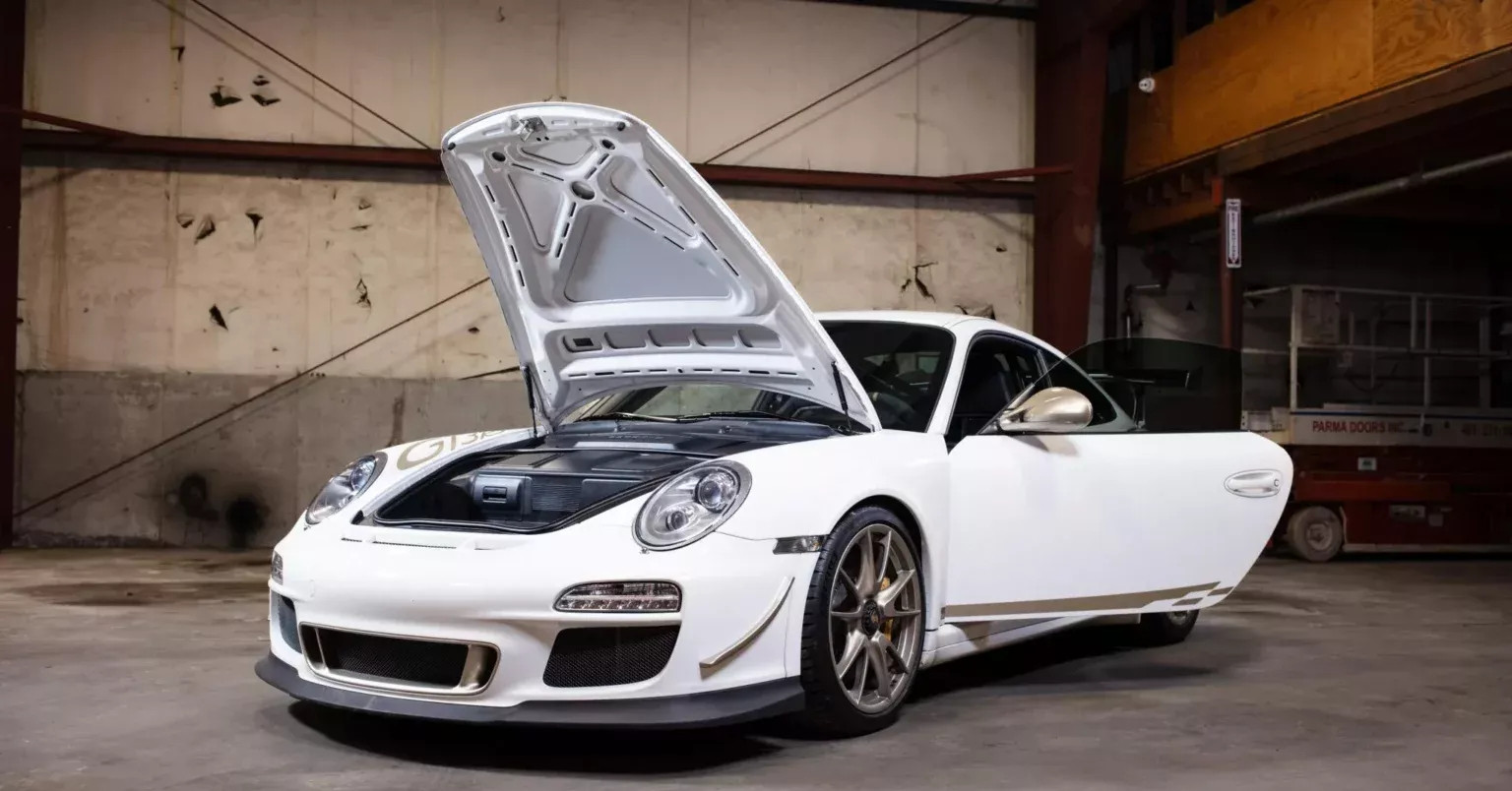 Chiếc Porsche 997 số sàn chạy 'chán chê' 14 năm vẫn có giá cao hơn xe mới
