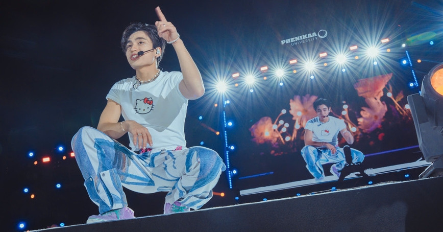 MONO, Captain Boy 'cháy' cùng 15.000 sinh viên