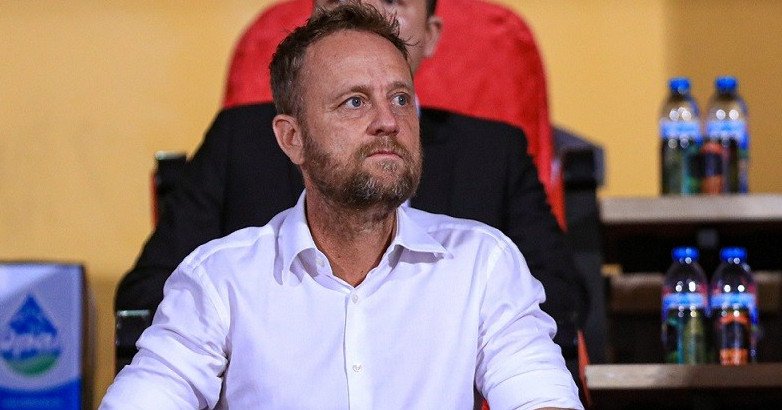 HLV Polking dẫn dắt CAHN, chờ 'ngày đẹp' ra mắt