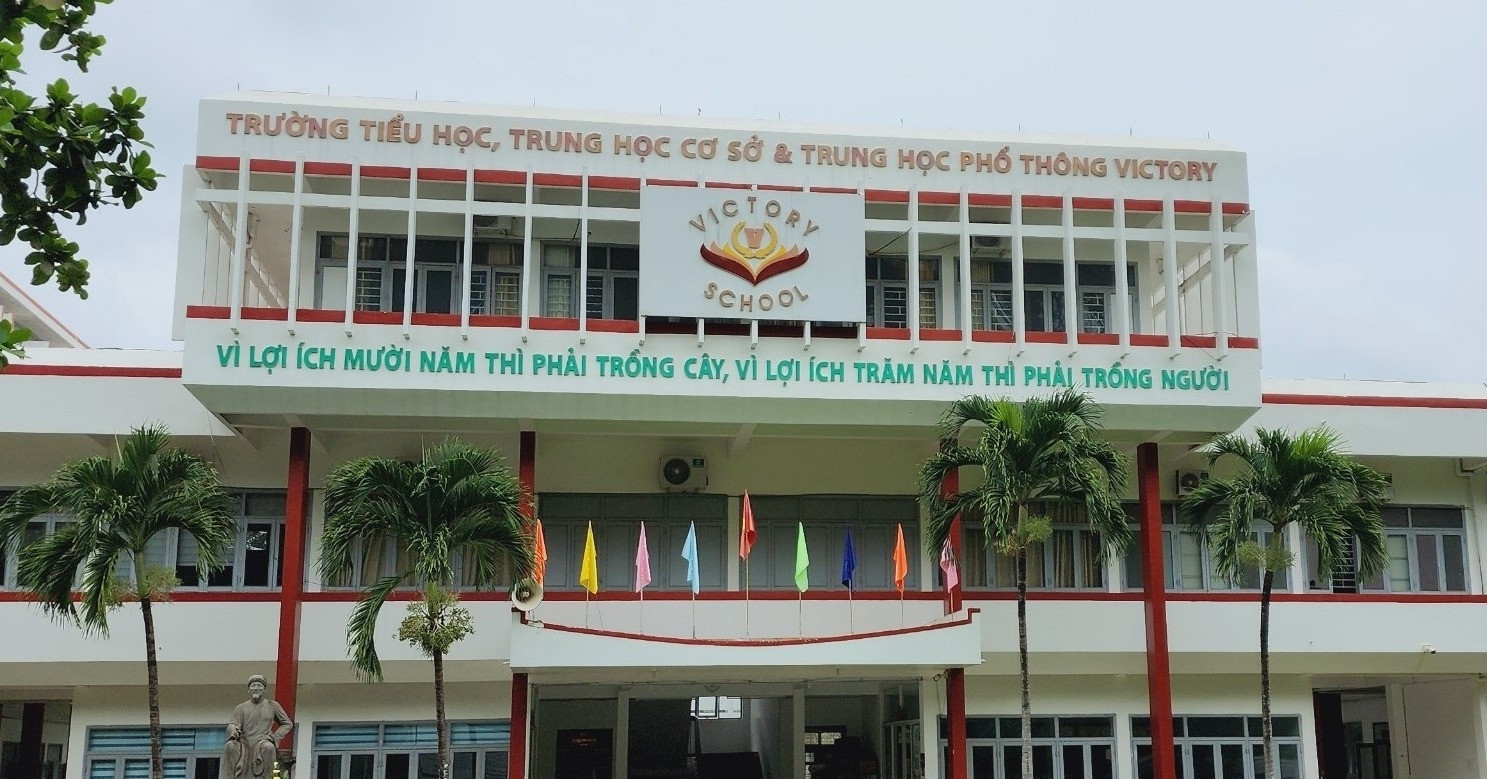 Chậm nộp học phí 2 ngày, học sinh bị hủy kết quả trúng tuyển lớp 10