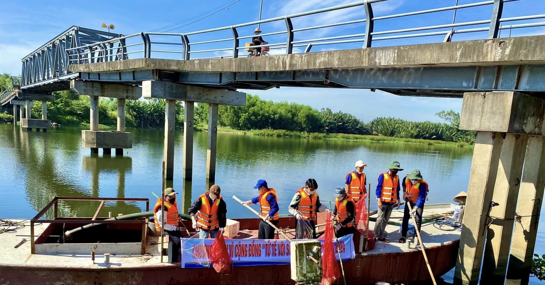 Tử tế với sông Trà Bồng