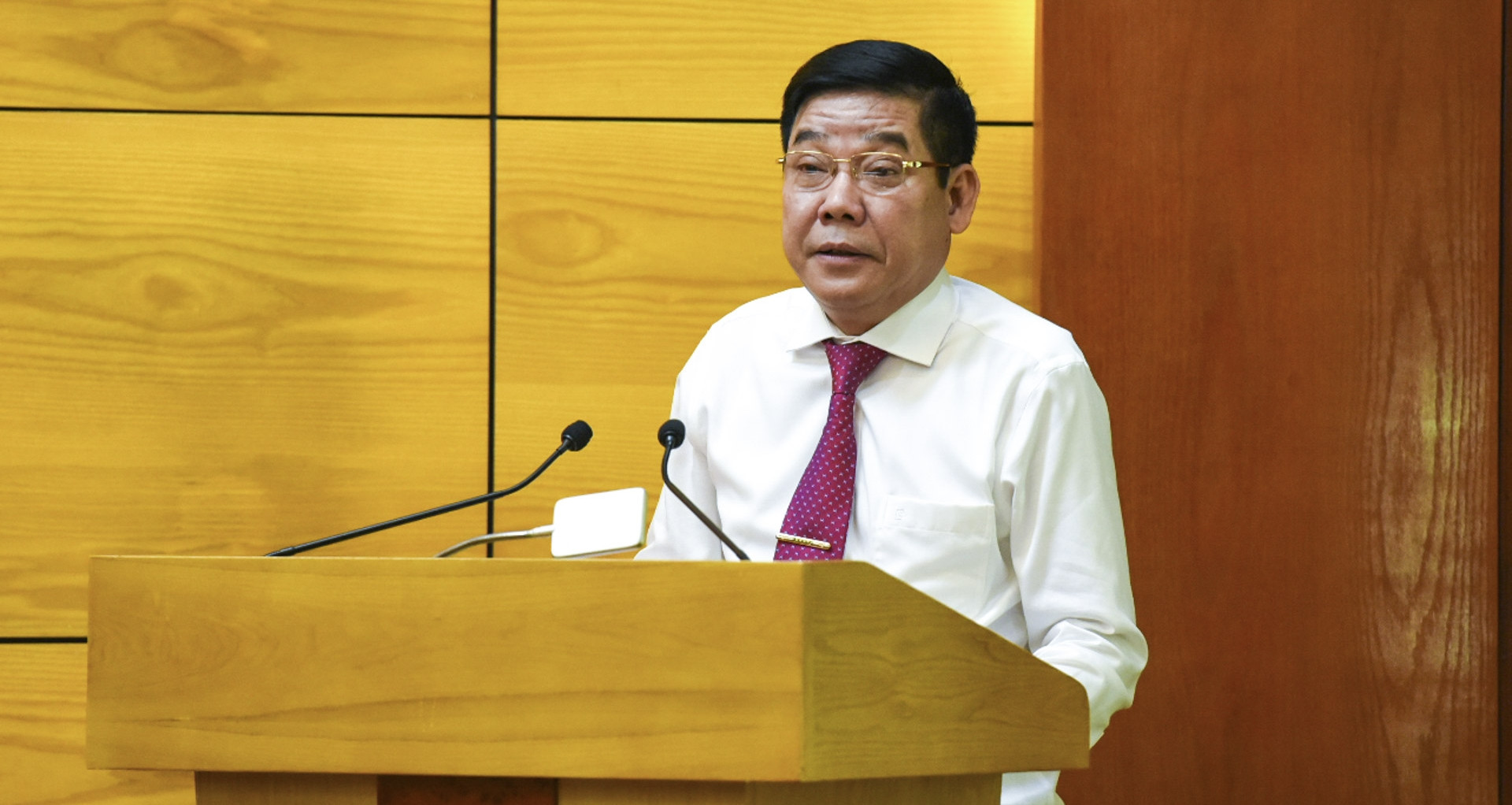 Lời hứa của tân Bí thư Tỉnh ủy Bắc Giang Nguyễn Văn Gấu