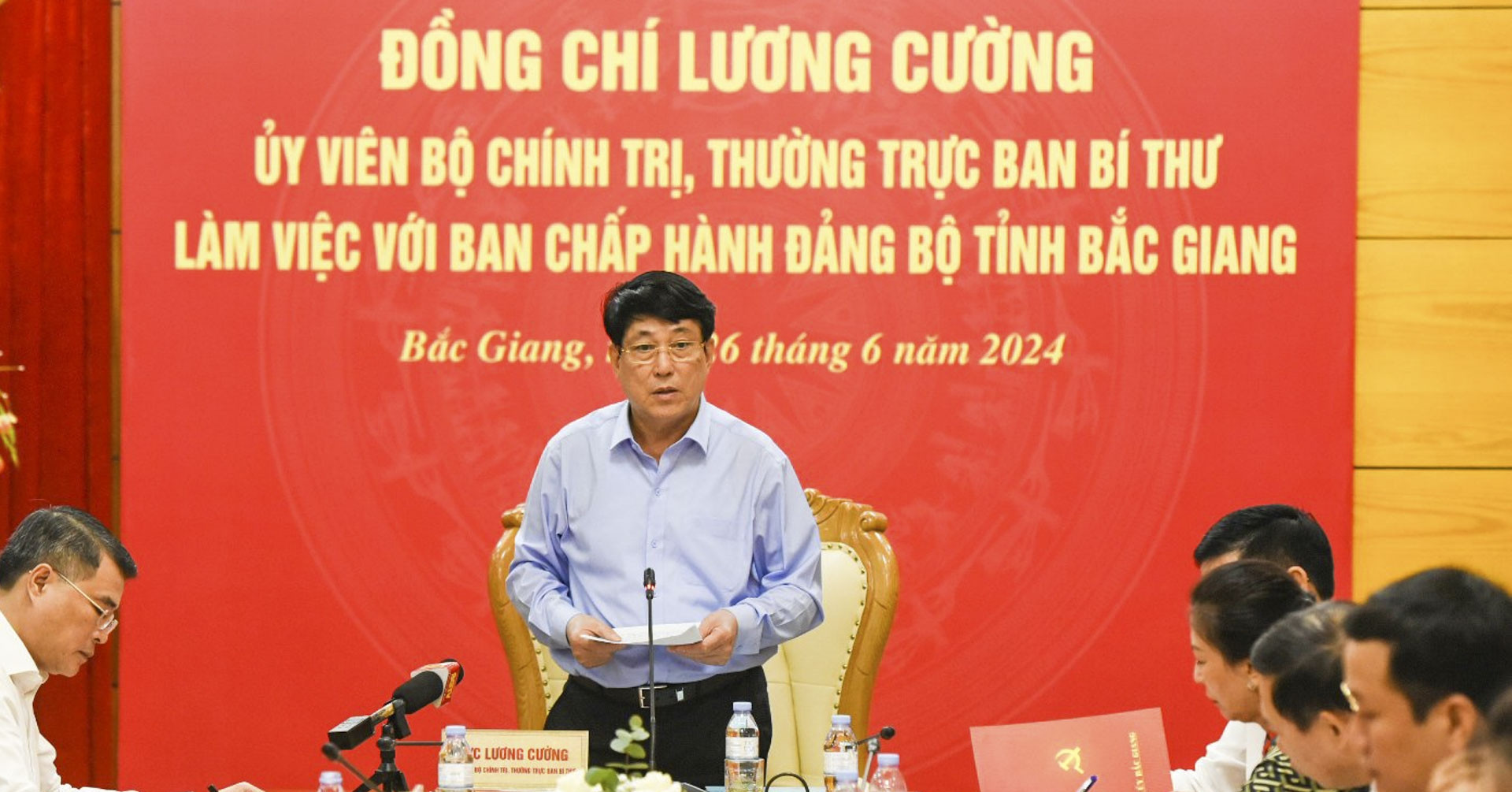 Ông Lương Cường yêu cầu tân Bí thư Bắc Giang là trung tâm đoàn kết