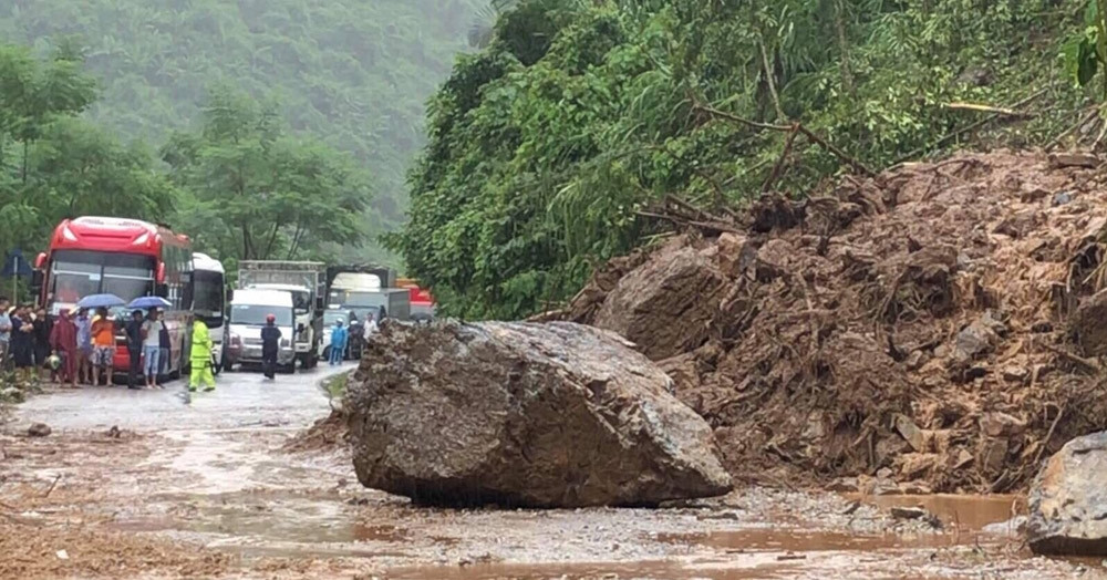 Dấu hiệu nhận biết thiên tai do sạt lở đất và cách phòng tránh