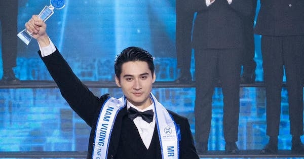 Phạm Tuấn Ngọc đăng quang Mr World Vietnam 2024