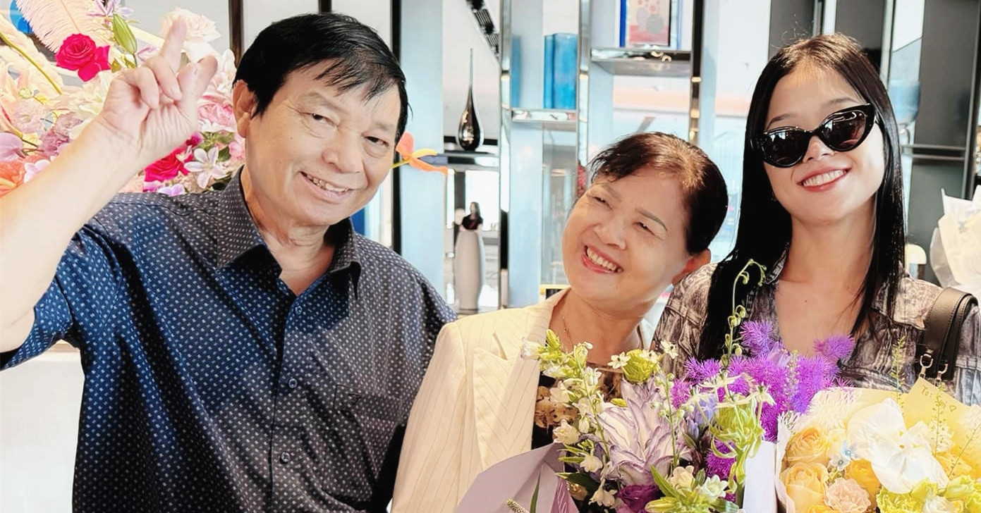 Lời dặn dò xúc động của NSND Ngô Đặng Cường khi sang Trung Quốc thăm ...