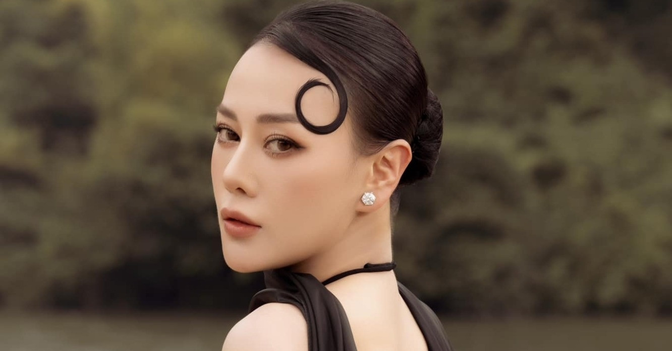 Sao Việt 22/9/2024: Hoài Linh nhí nhảnh bên em trai, Phương Oanh mẹ bỉm ...