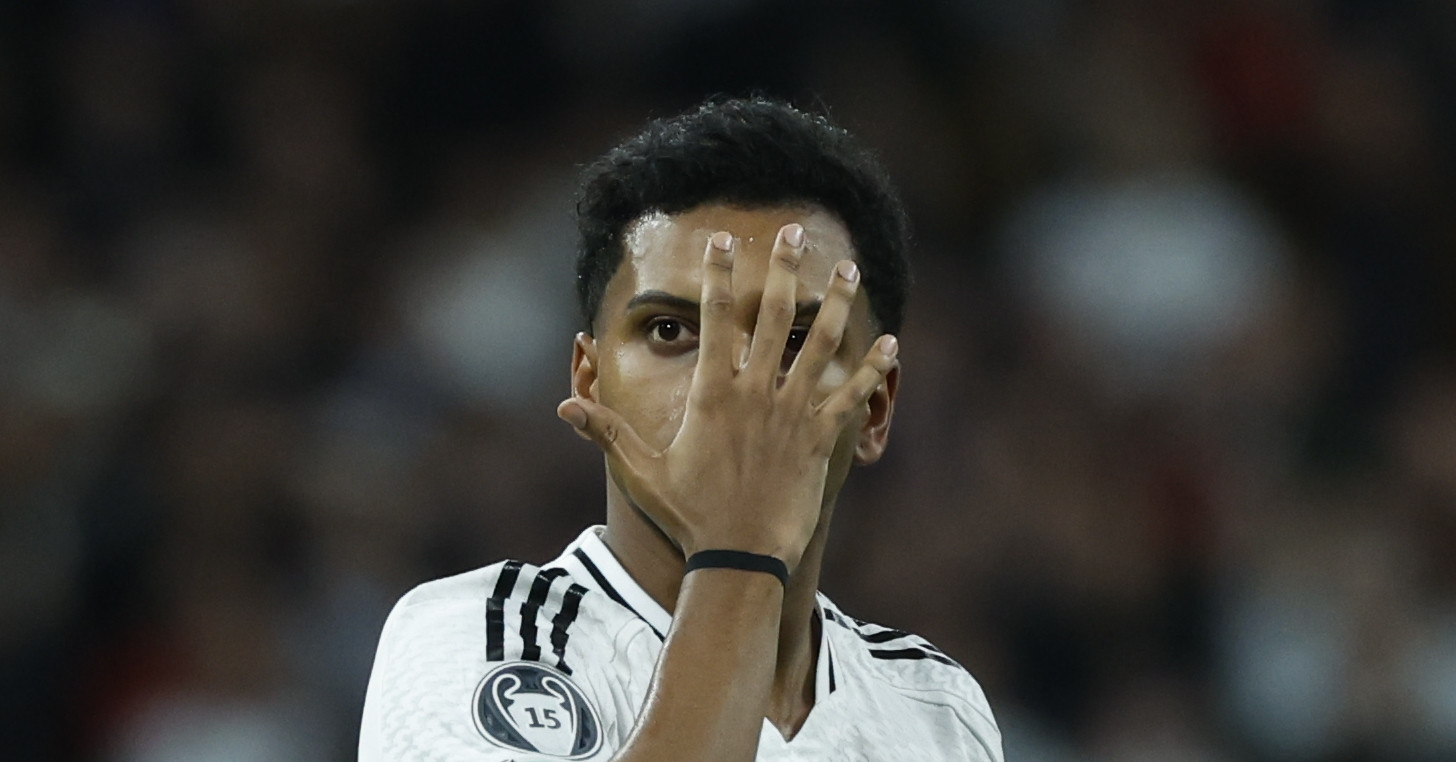 PSG chi 100 triệu euro chuyển nhượng Rodrygo