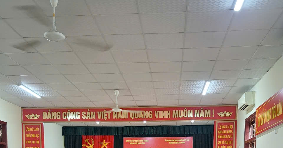 Giữ vững an ninh vùng bãi triều, đồng hành cùng ngư dân bám biển