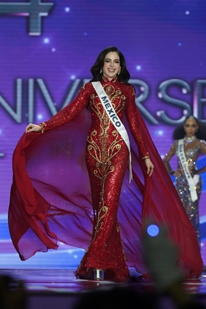 Từ cô bé tăng động, bị xúc phạm thành tân Miss Universe 2025 - Báo Việt Nam