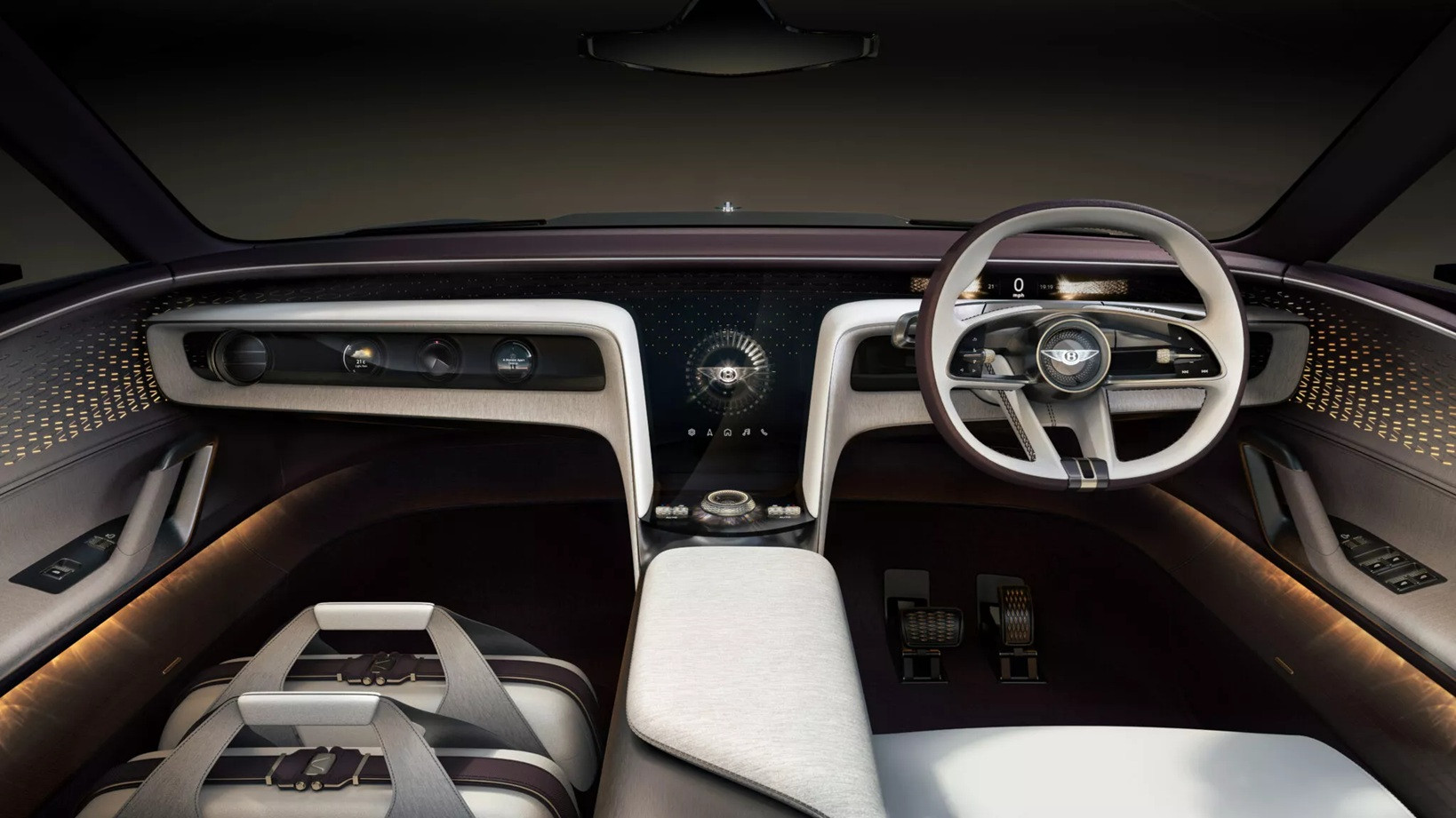 Xe siêu sang Bentley giá 15 tỷ sắp 'lột xác', bị chê mất chất sang