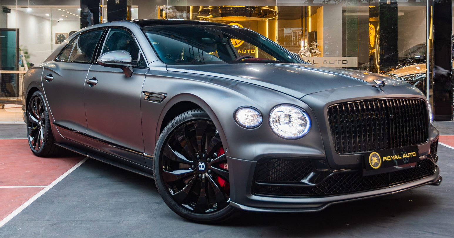 Xe siêu sang Bentley giá 15 tỷ sắp 'lột xác', bị chê mất chất sang