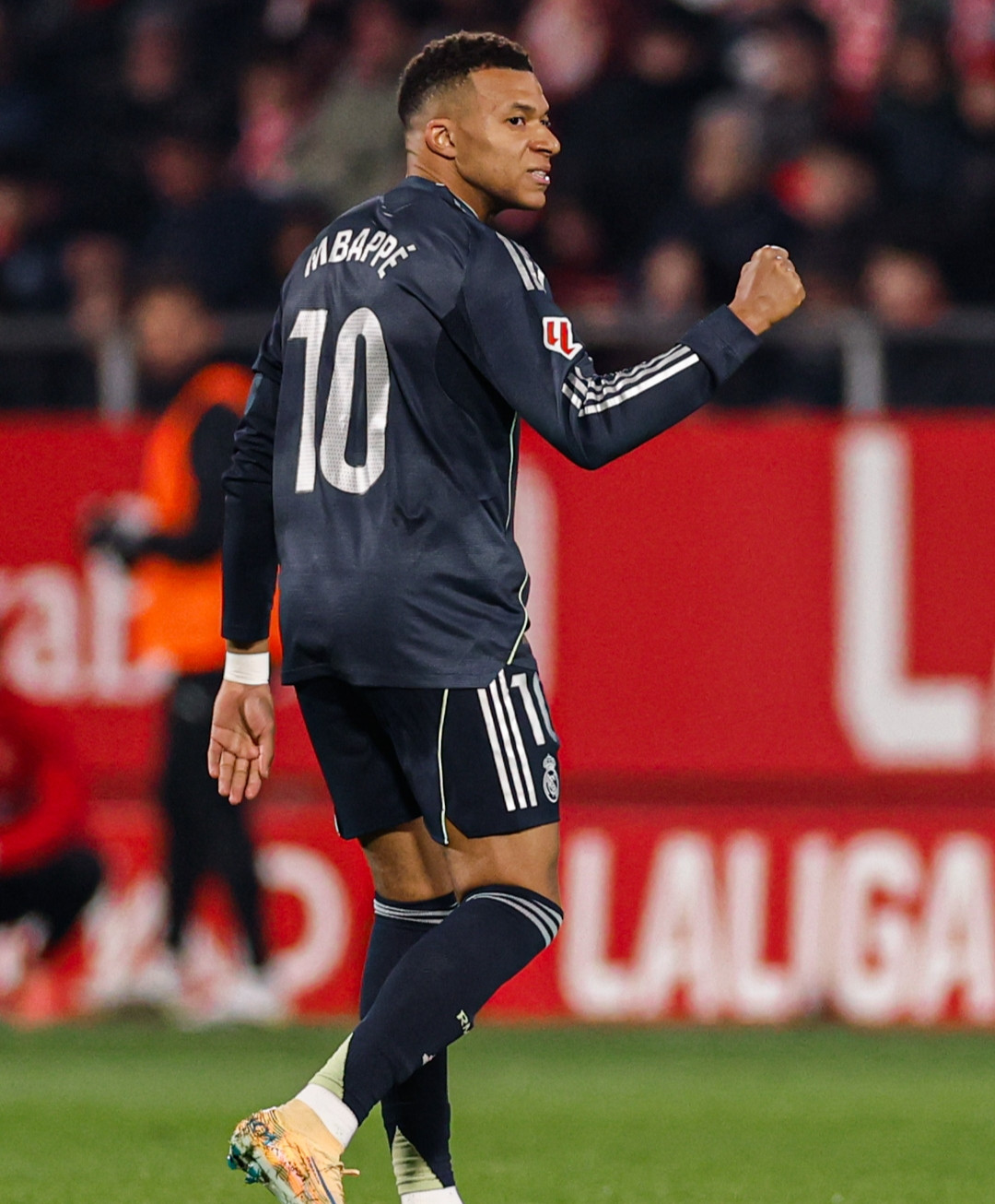 Mbappe lập công, Real Madrid vẫn mất ngôi đầu vào tay Barca - Báo Việt Nam