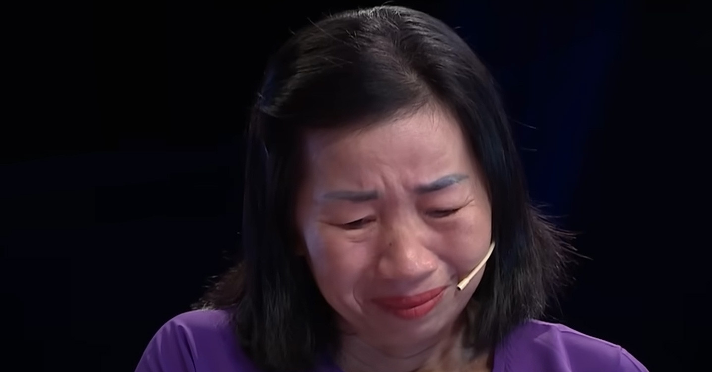 Gia đình tan tác, người chị hát rong đi cùng trời cuối đất tìm 2 em