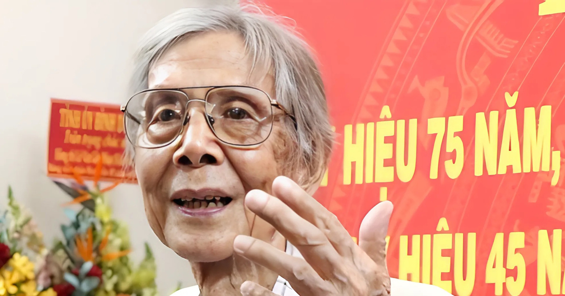 Nghệ sĩ sốc khi hay tin nhạc sĩ Lư Nhất Vũ của Bài ca Đất phương Nam qua đời