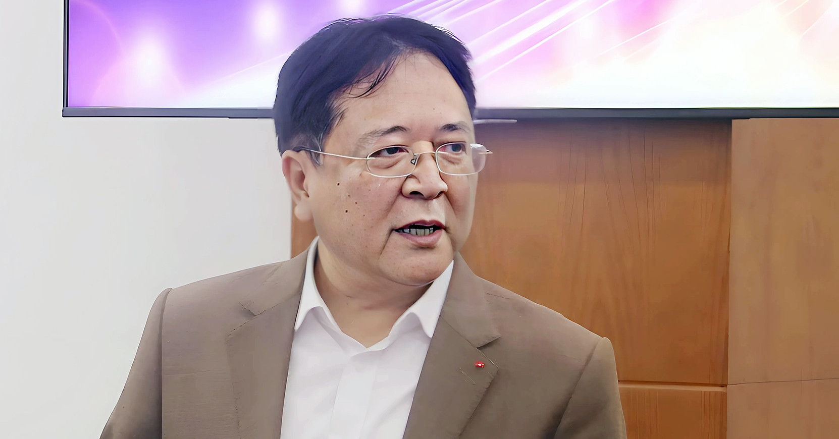 Nỗi băn khoăn của NSND Vương Duy Biên