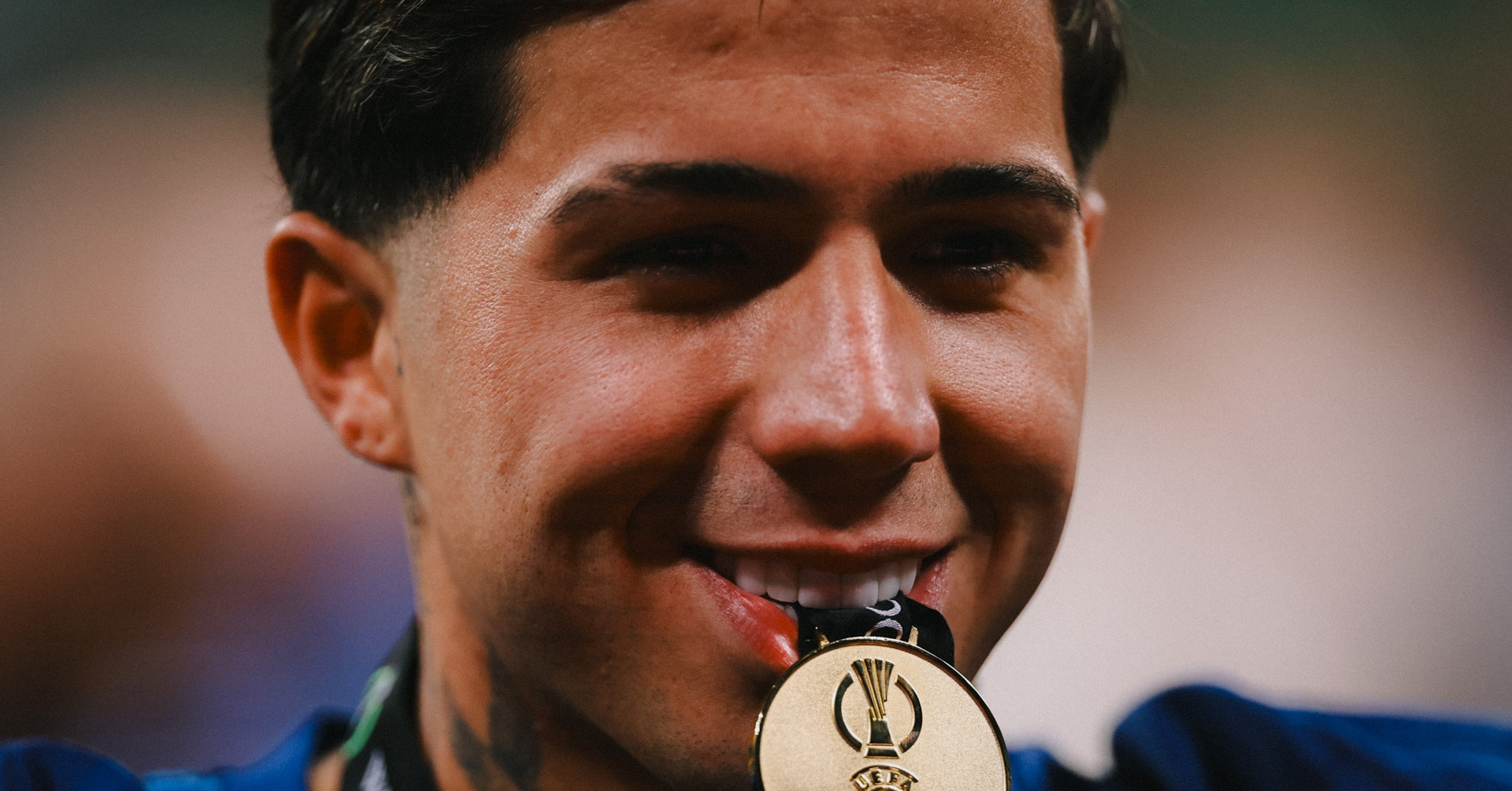 Enzo Fernandez, vệ sĩ Messi và tài sản vô giá của Chelsea