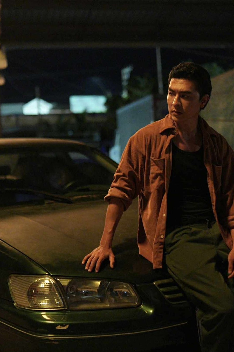 Mỹ nam 6 múi cao 1m78 hot nhất phim Mưa đỏ là ai?