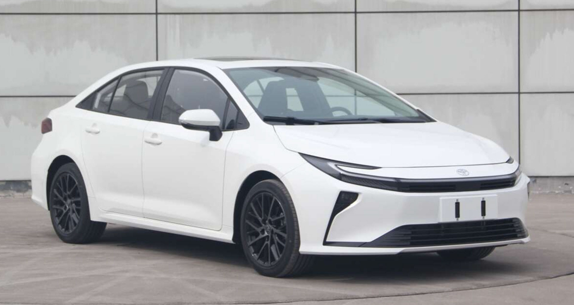 Toyota Corolla sắp được nâng cấp, diện mạo như Camry