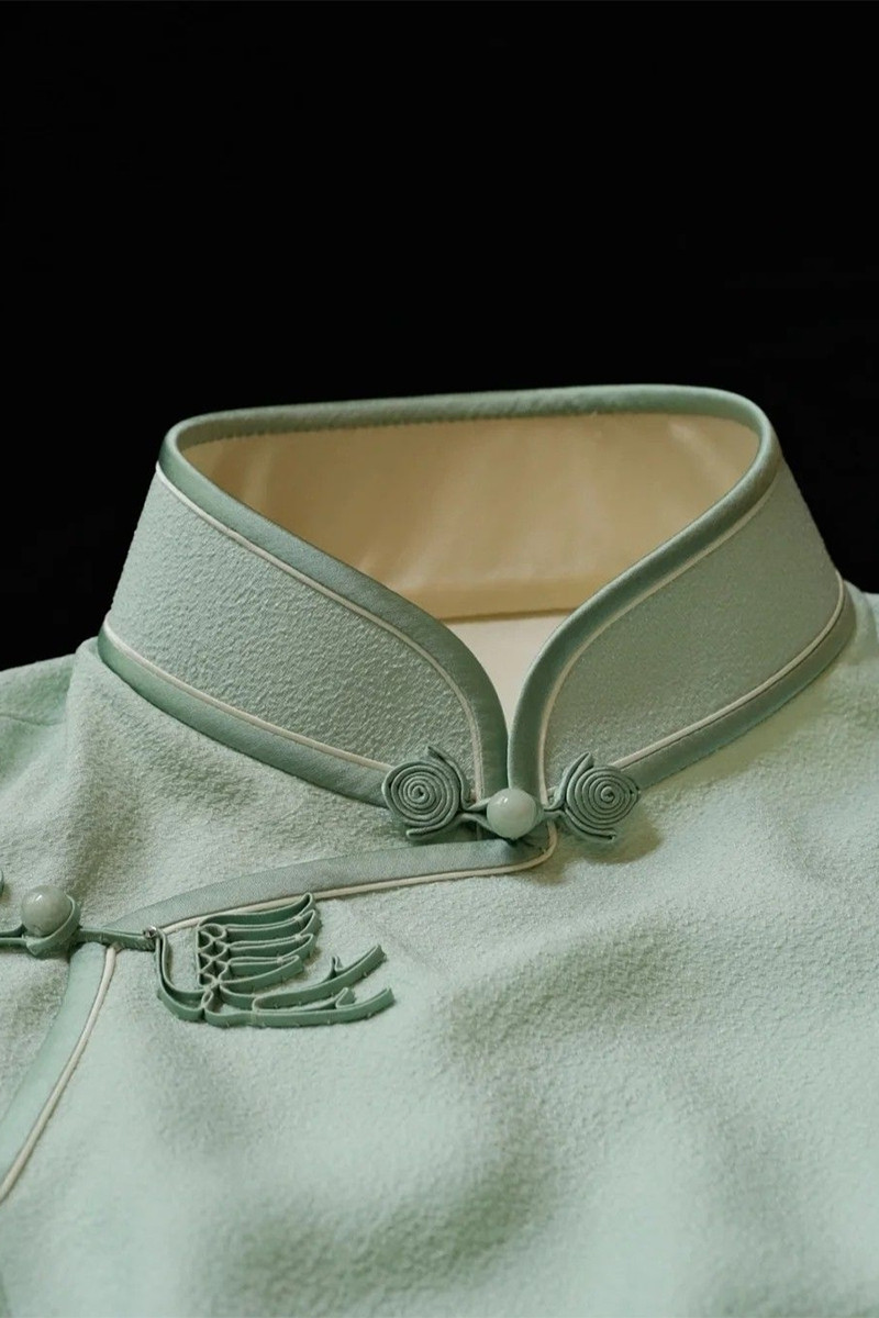 Heated debate over Tet ao dai (traditional Vietnamese dress).