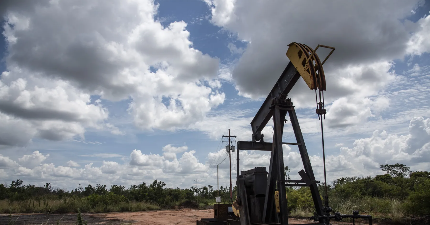 Ngồi trên ‘núi dầu’ lớn nhất thế giới, vì sao Venezuela vẫn thu về ít ...