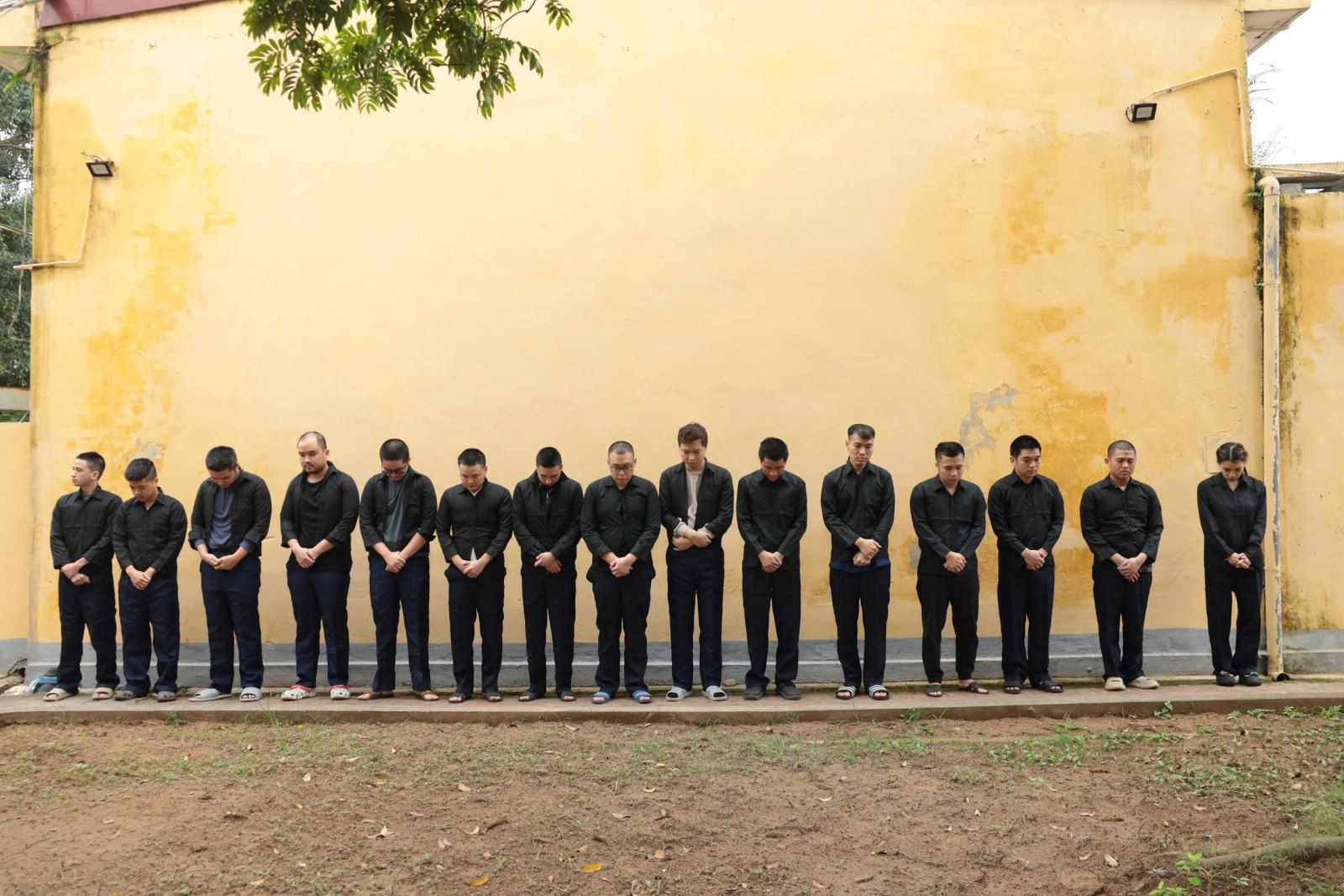 Police bust major piracy and betting ring behind Xoi Lac TV