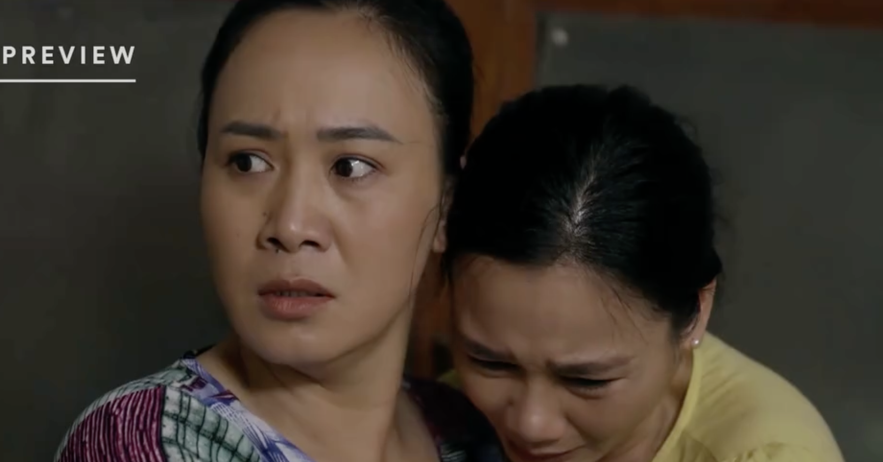 Phía bên kia thành phố tập 11: Mẹ Khuê bị ông ngoại bán đứng lấy tiền ...