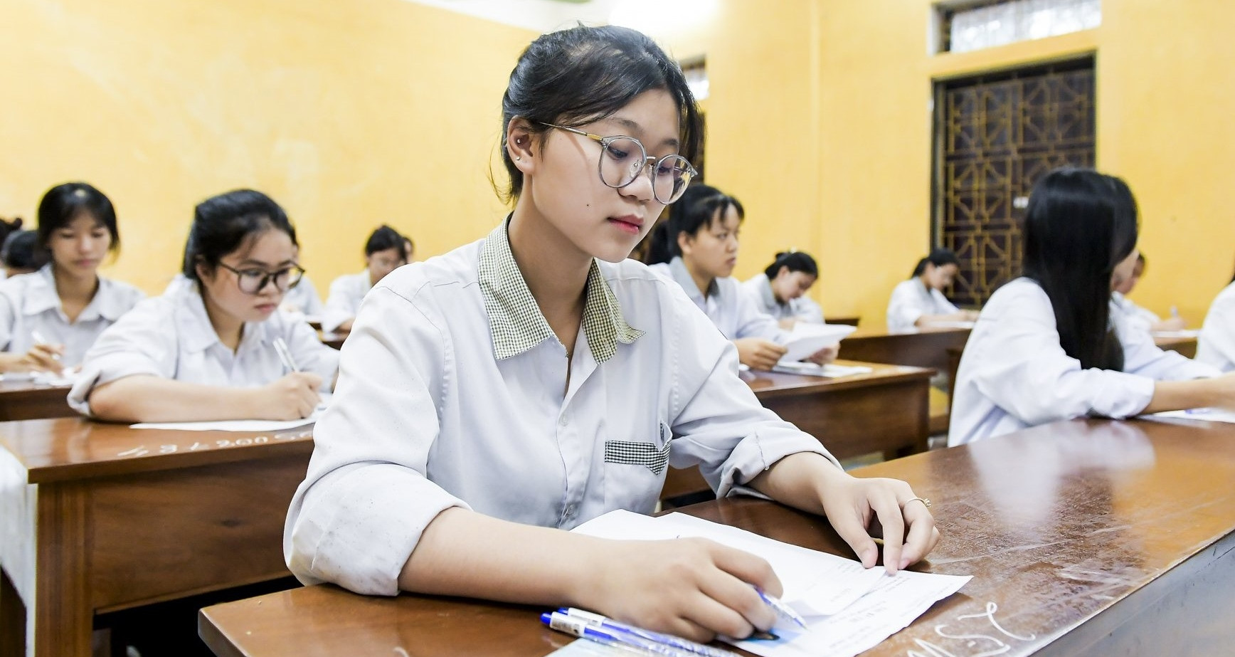 Đề thi thử tốt nghiệp THPT môn Vật lý năm 2026 của tỉnh Ninh Bình kèm ...