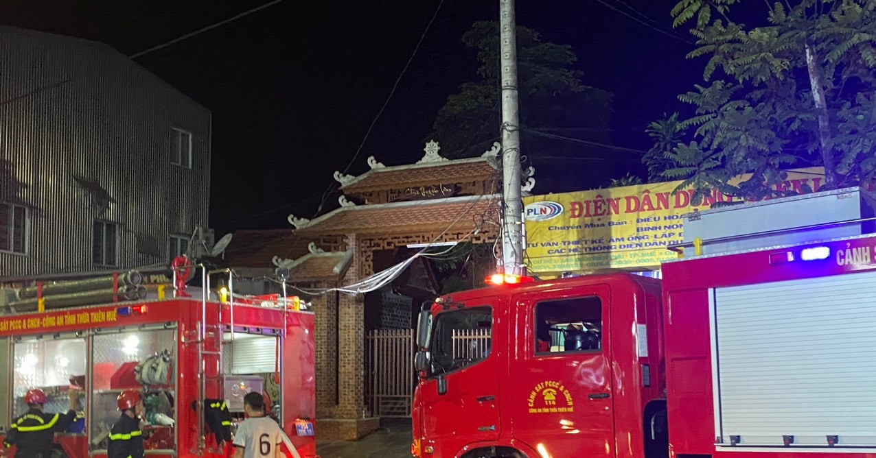 Main hall of Thuyen Lam Pagoda in ancient Hue City's burned down