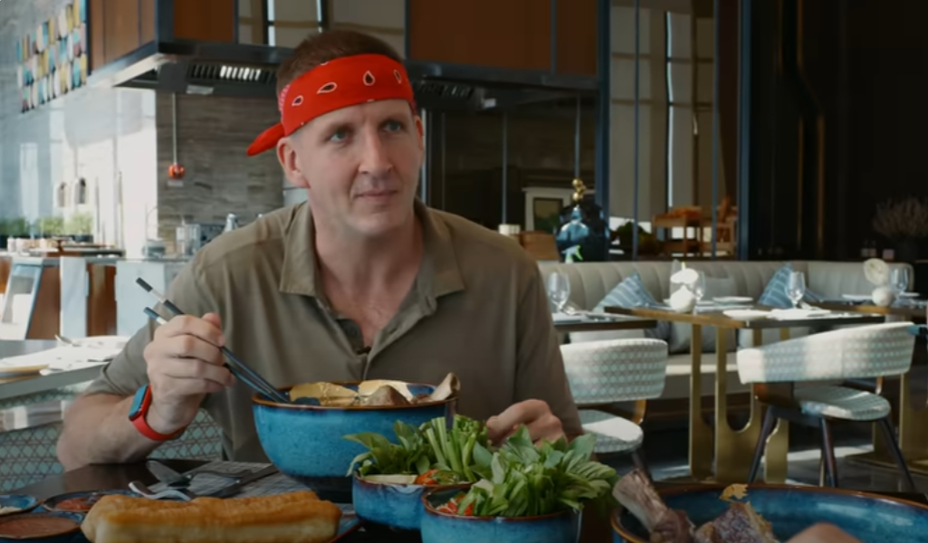 Exploring Vietnam's most expensive Pho with American foodies