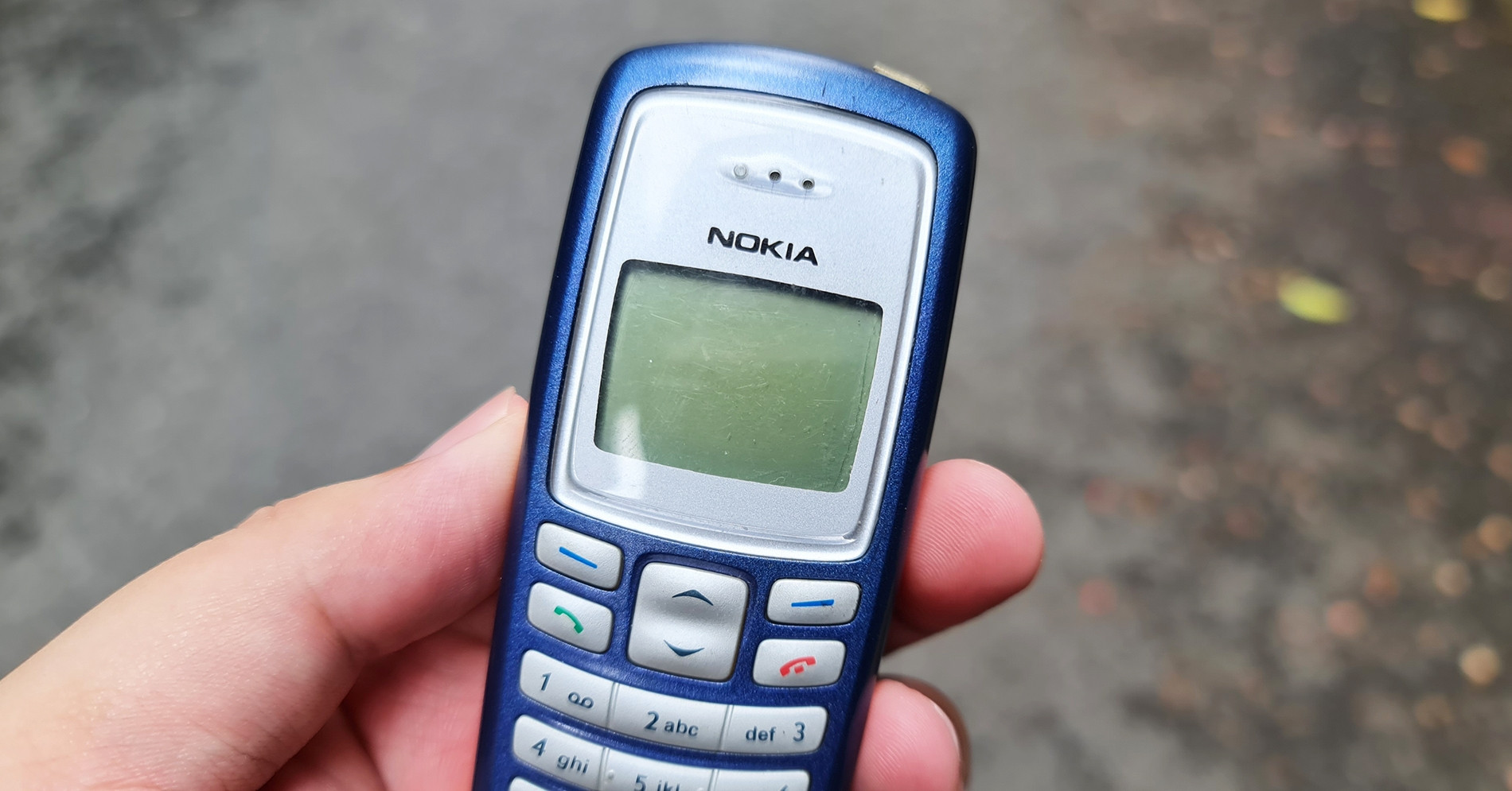 End of an era: 2G phones disappear from shelves as Vietnam phases out ...