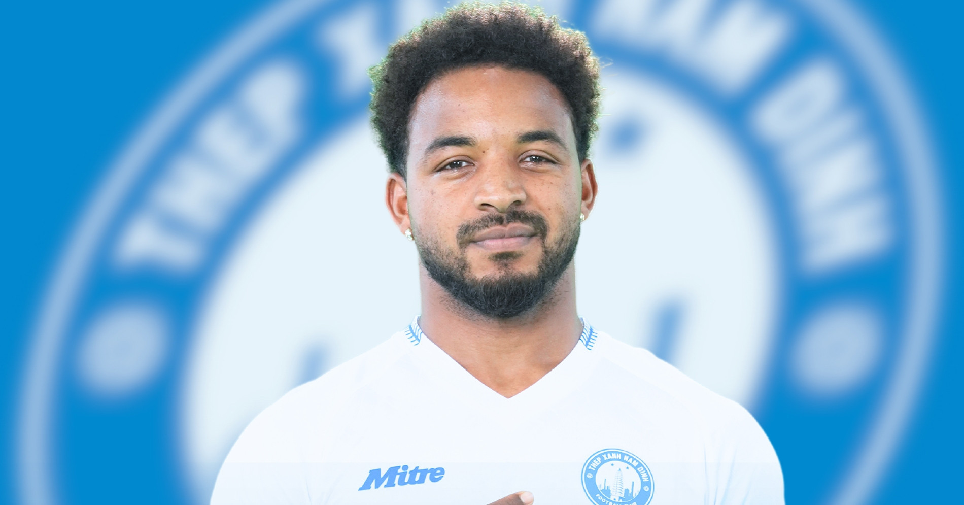 Brazilian striker Rafaelson becomes Vietnamese Citizen, renamed Nguyen ...