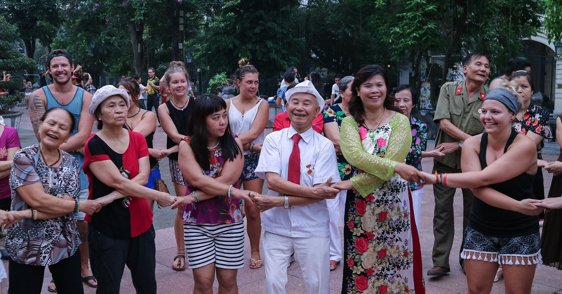 Vietnam PM calls for day-care model to support aging population