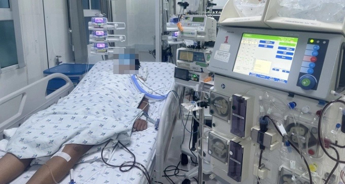 15-year-old boy in Vietnam survives one-in-a-million dengue complication