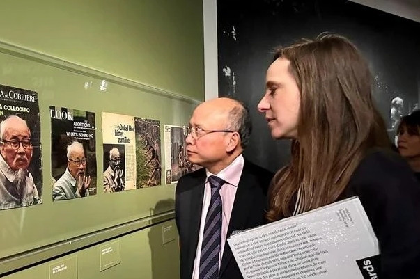 French photographers’ lens bring Vietnam's history to Paris