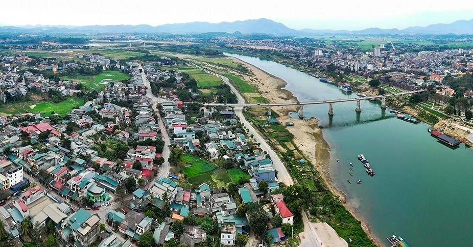 Vietnam abolishes commune-level lawmaking authority under new legal ...