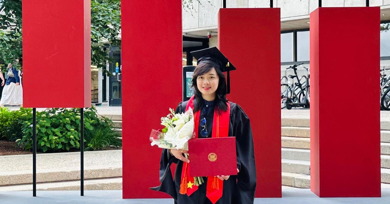 From failing her first university exam in VN to graduating from MIT