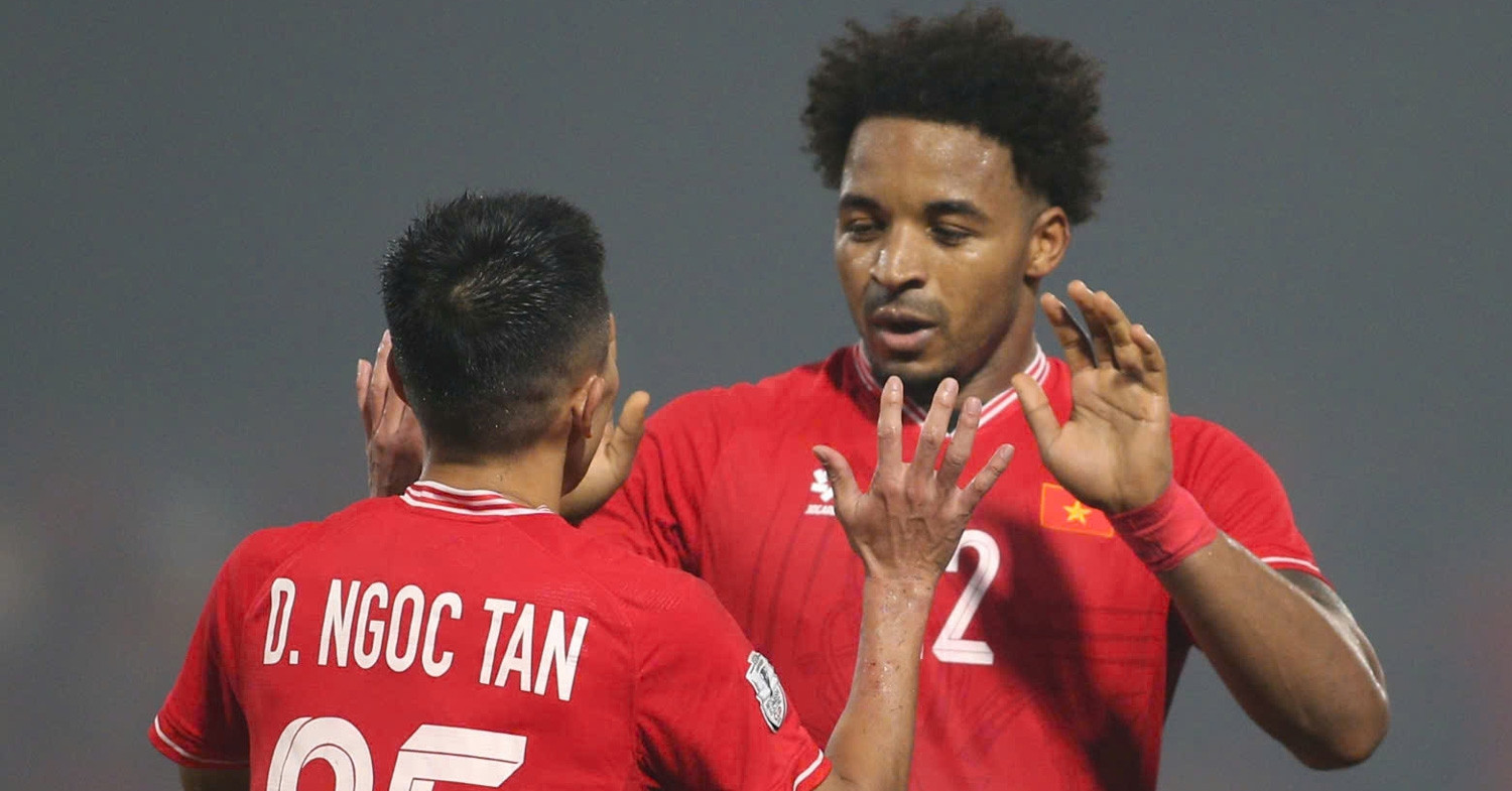 Coach Kim Sang Sik faces key decision after losing Doan Ngoc Tan