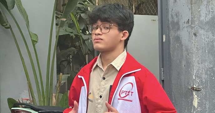 Vietnamese IT student wins double gold in national math Olympiad