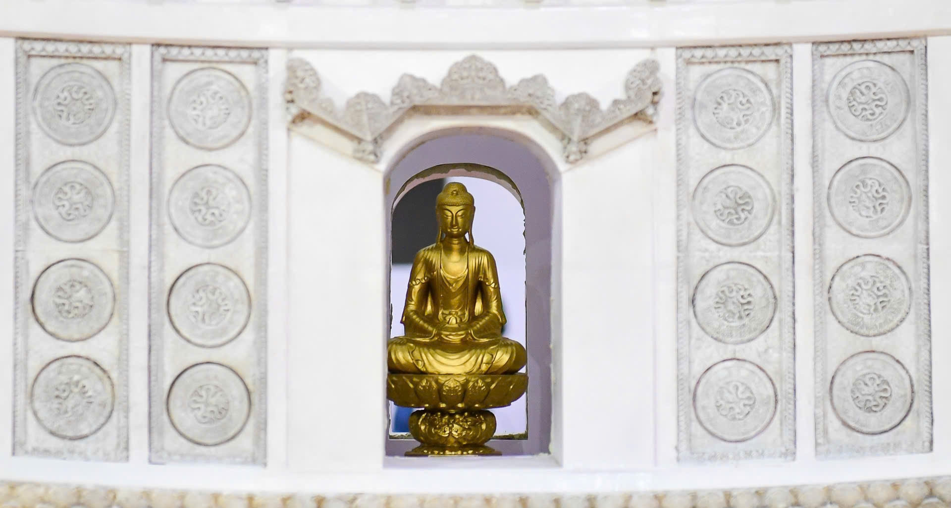 Vesak 2025 to raise giant Buddhist flag in Ho Chi Minh City